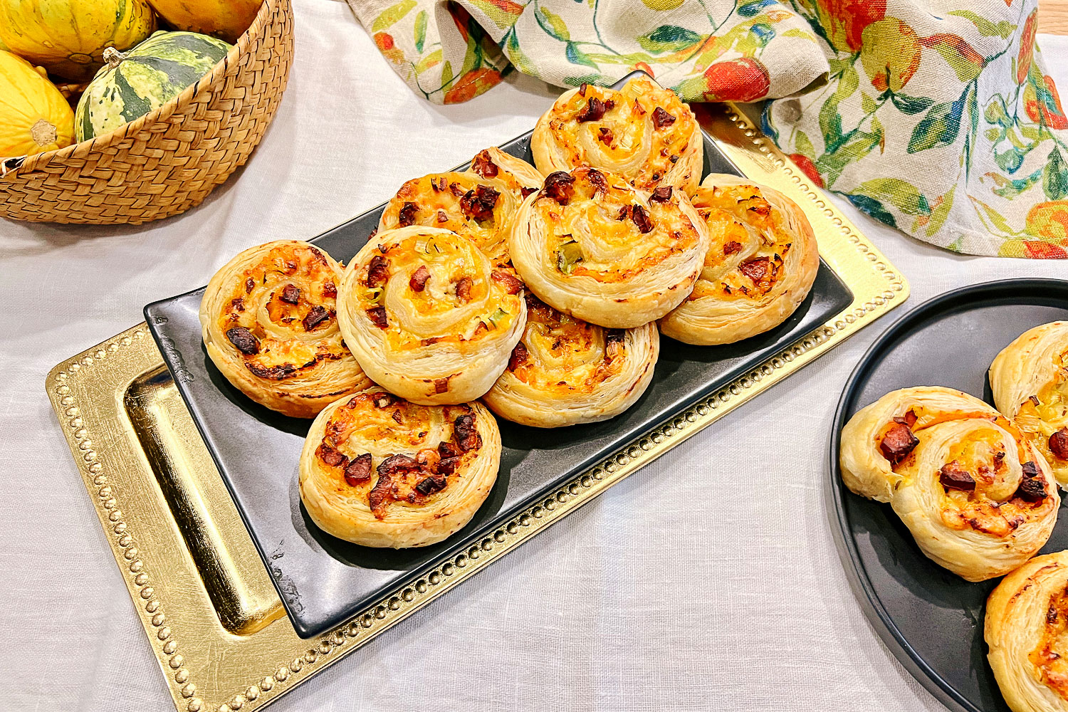 Sausage Pumpkin Pinwheels Appetizers- The Bossy Kitchen