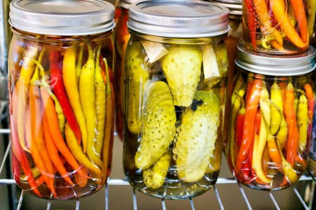 How To Preserve Hot Peppers In Vinegar- The Bossy Kitchen