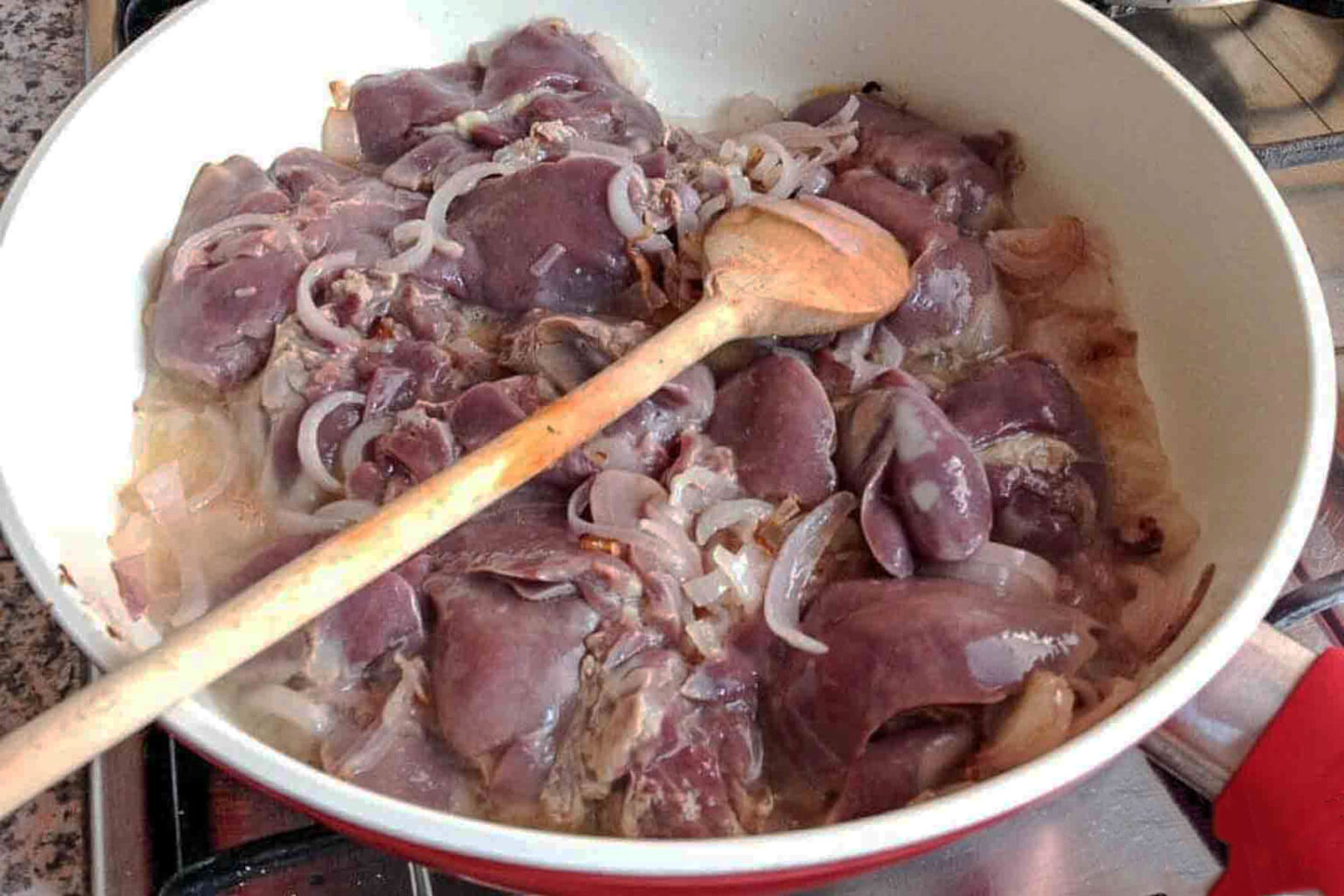 The Best Chicken Livers With Caramelized Onion – The Bossy Kitchen