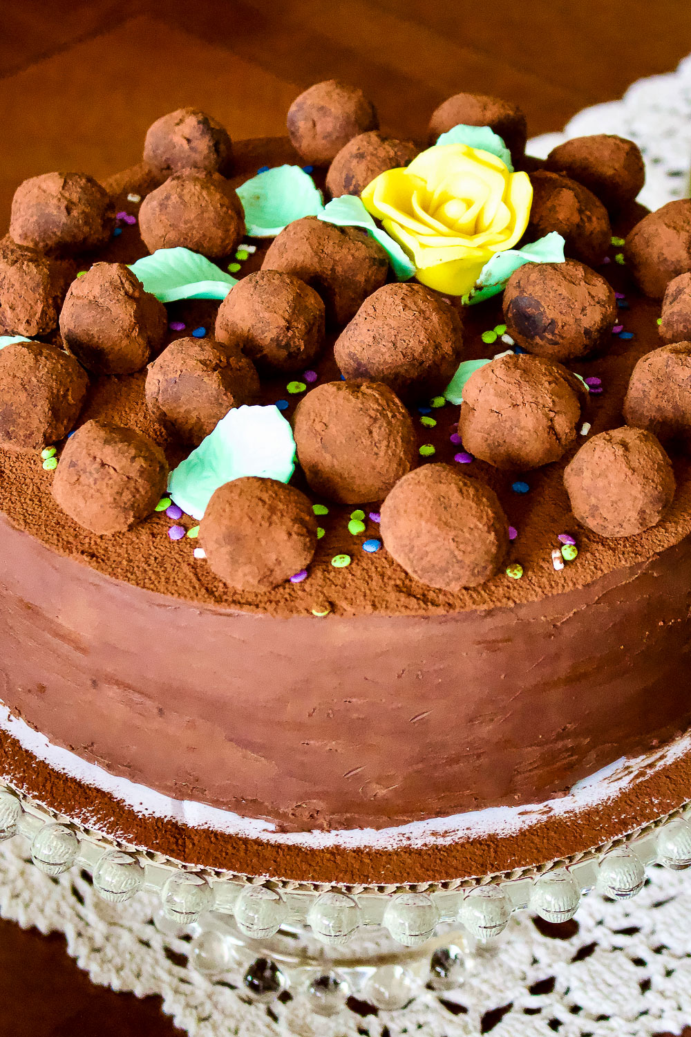 Chocolate Mint Cake Recipe (With Fresh Mint) – The Bossy Kitchen