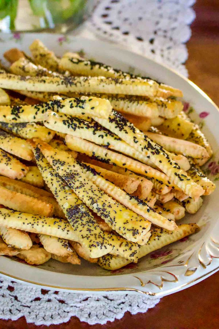 Best Homemade Cheese Straws with Poppy Seeds – The Bossy Kitchen