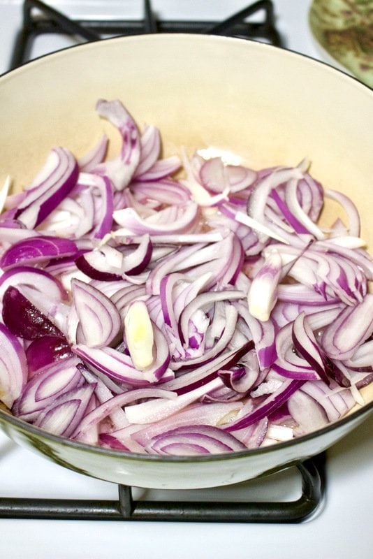 Lecso- Hungarian Pepper-Tomato Stew