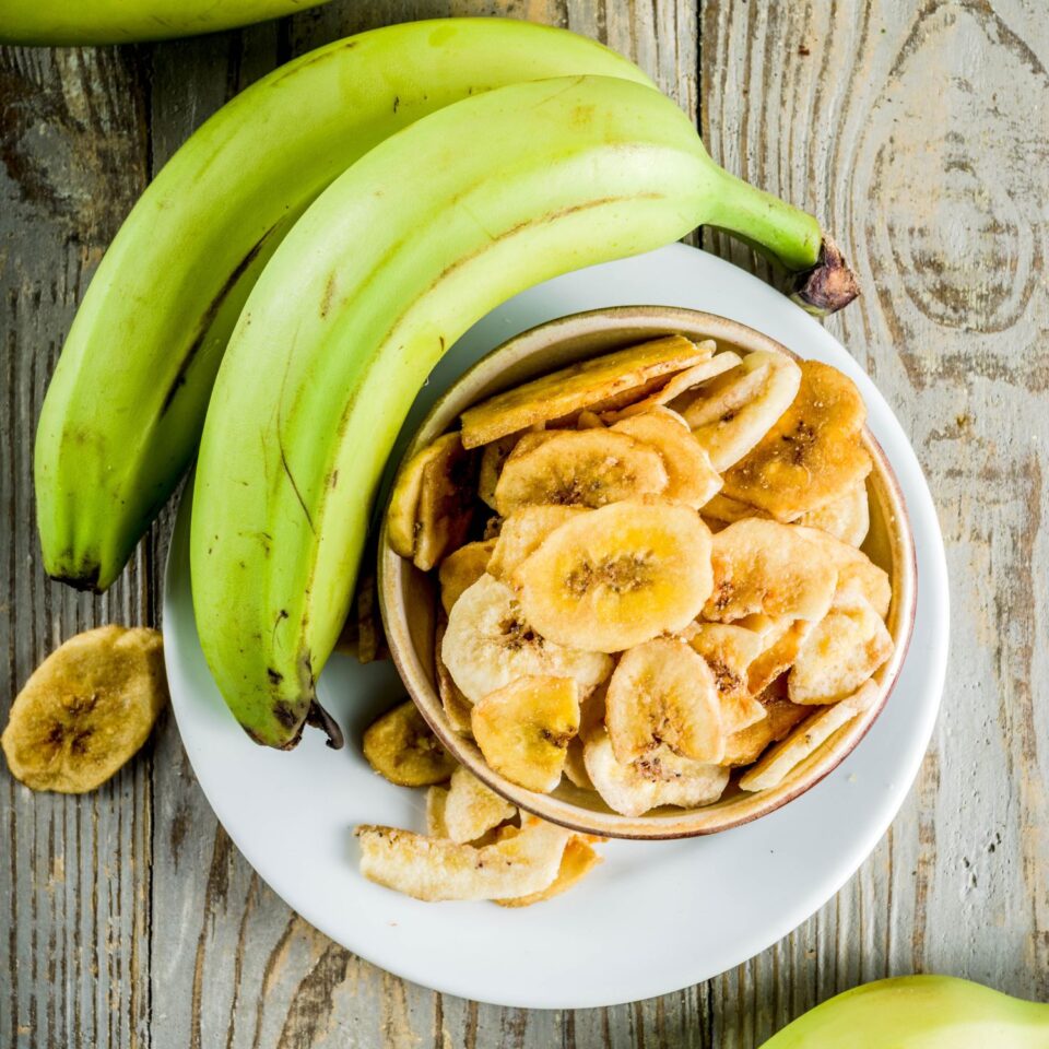 Spiced Plantain Chips Recipe – The Bossy Kitchen