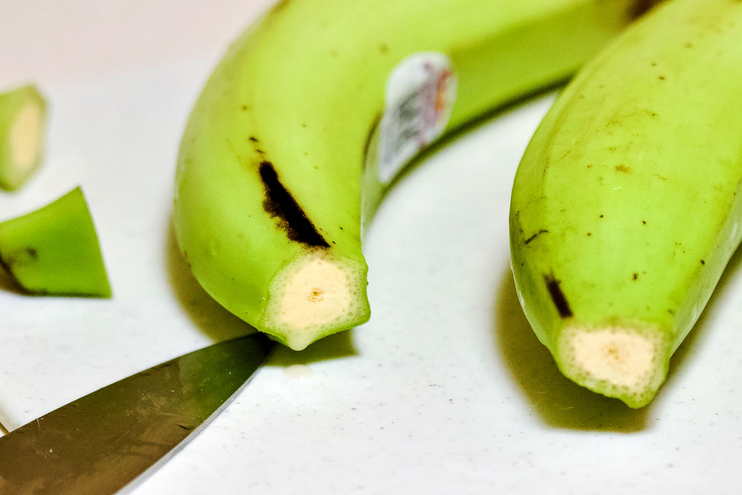 Spiced Plantain Chips Recipe – The Bossy Kitchen