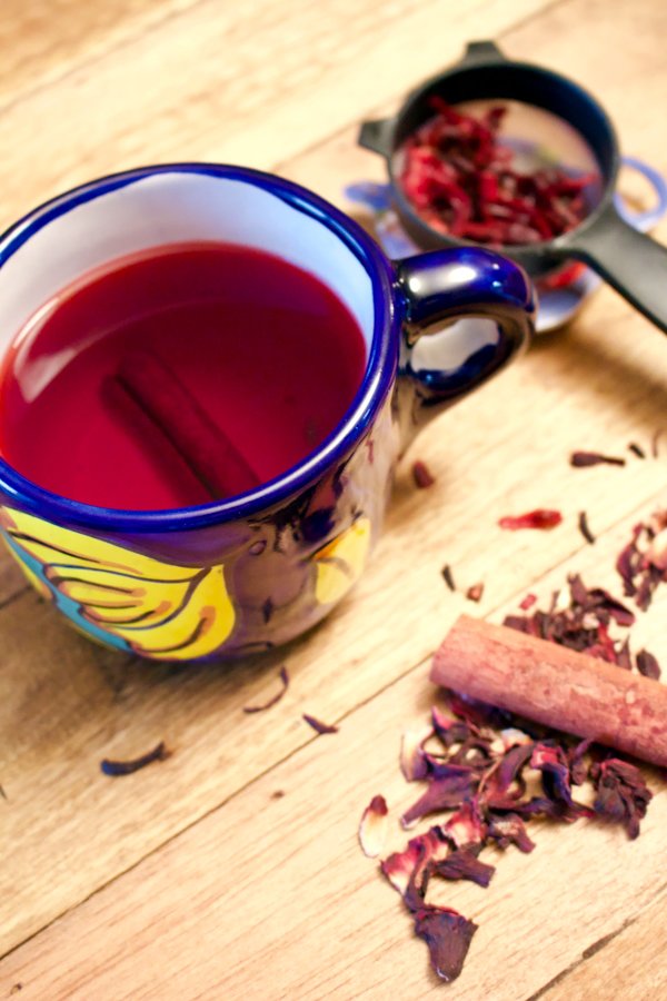 Hibiscus Cinnamon Tea (Te de Jamaica y Canela)