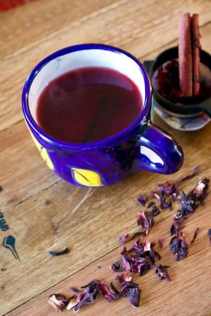 Hibiscus-Cinnamon Tea- Te De Jamaica Y Canela