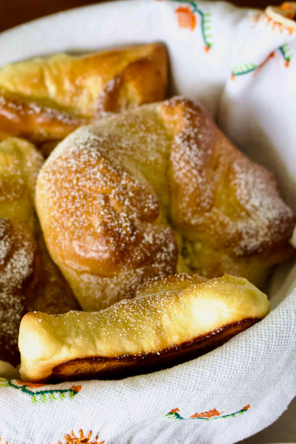 Traditional Romanian Sweet Cheese Pastries (Poale In Brau) – The Bossy ...