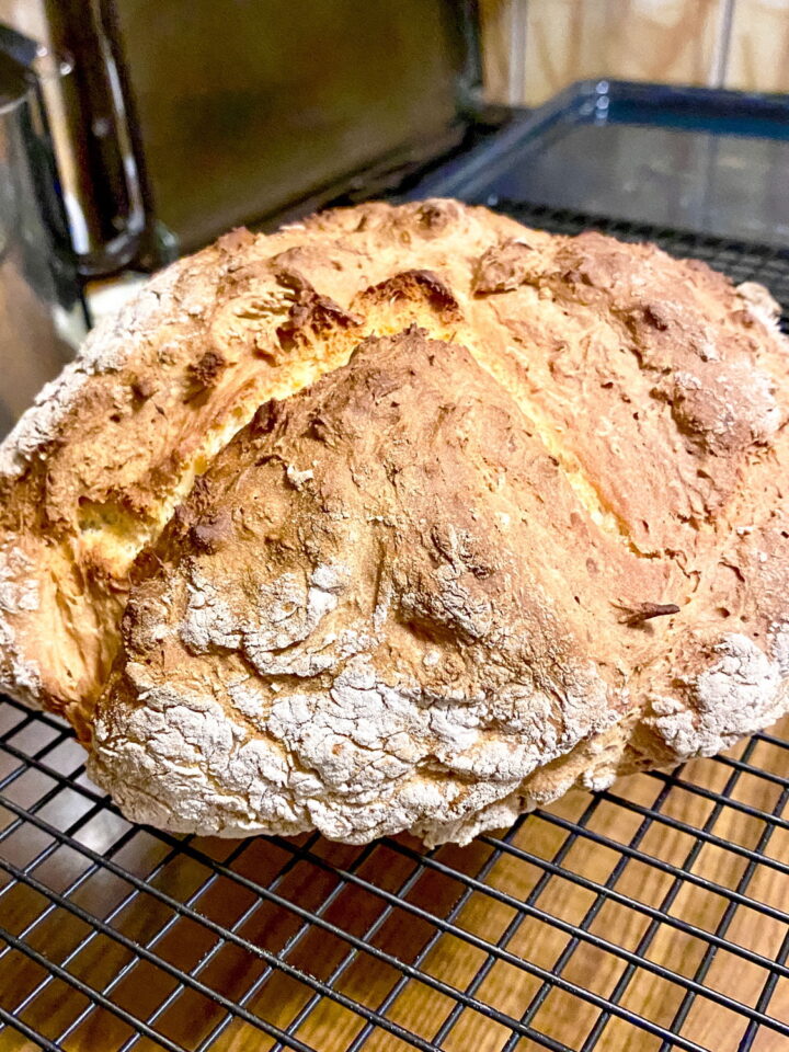 The BEST No-Knead Bread Recipe- The Bossy Kitchen