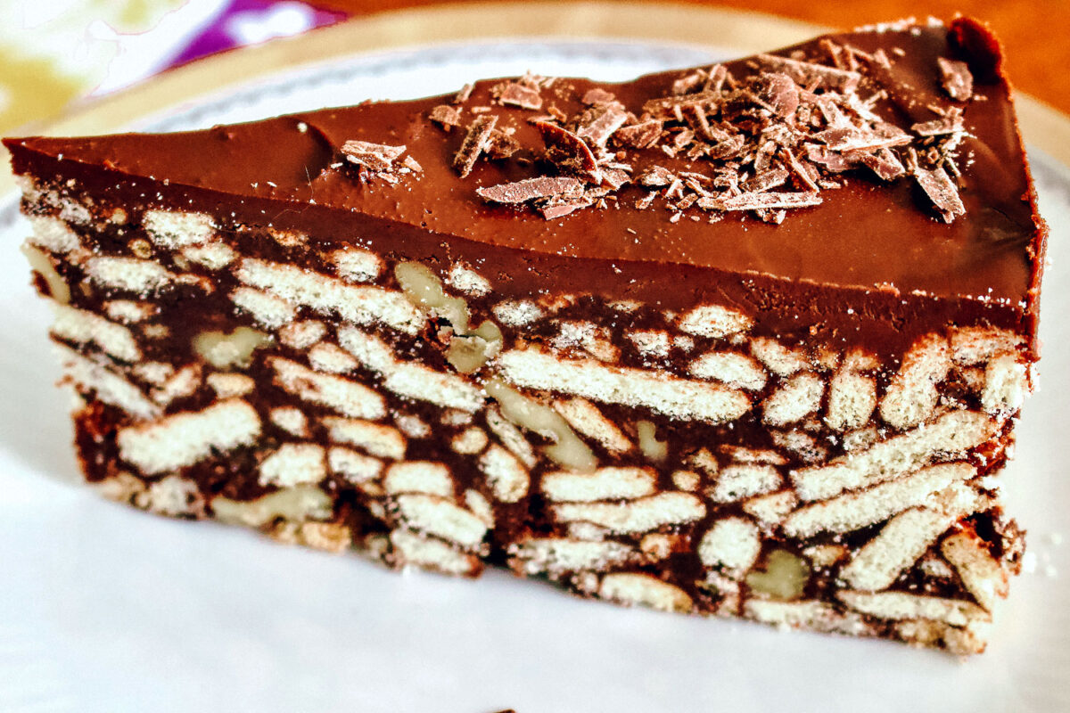 Chocolate Biscuit Cake (No Bake Recipe) – The Bossy Kitchen