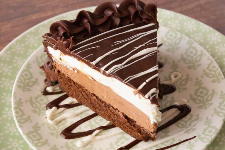 20 Creamy Layered Desserts- The Bossy Kitchen