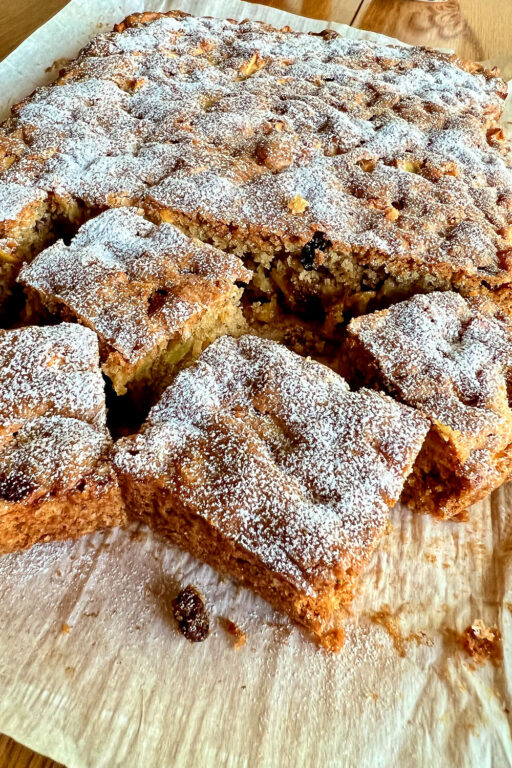 Easy Apple Cake Bars- The Bossy Kitchen