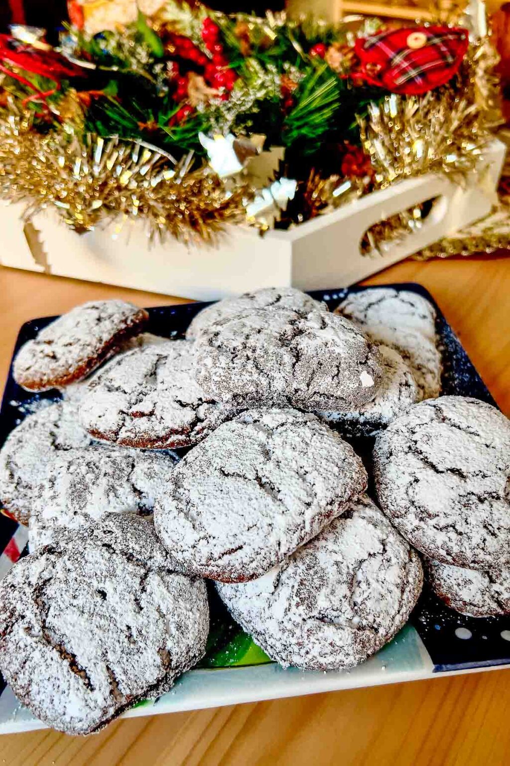 Chewy Spicy Molasses Cookies – The Bossy Kitchen